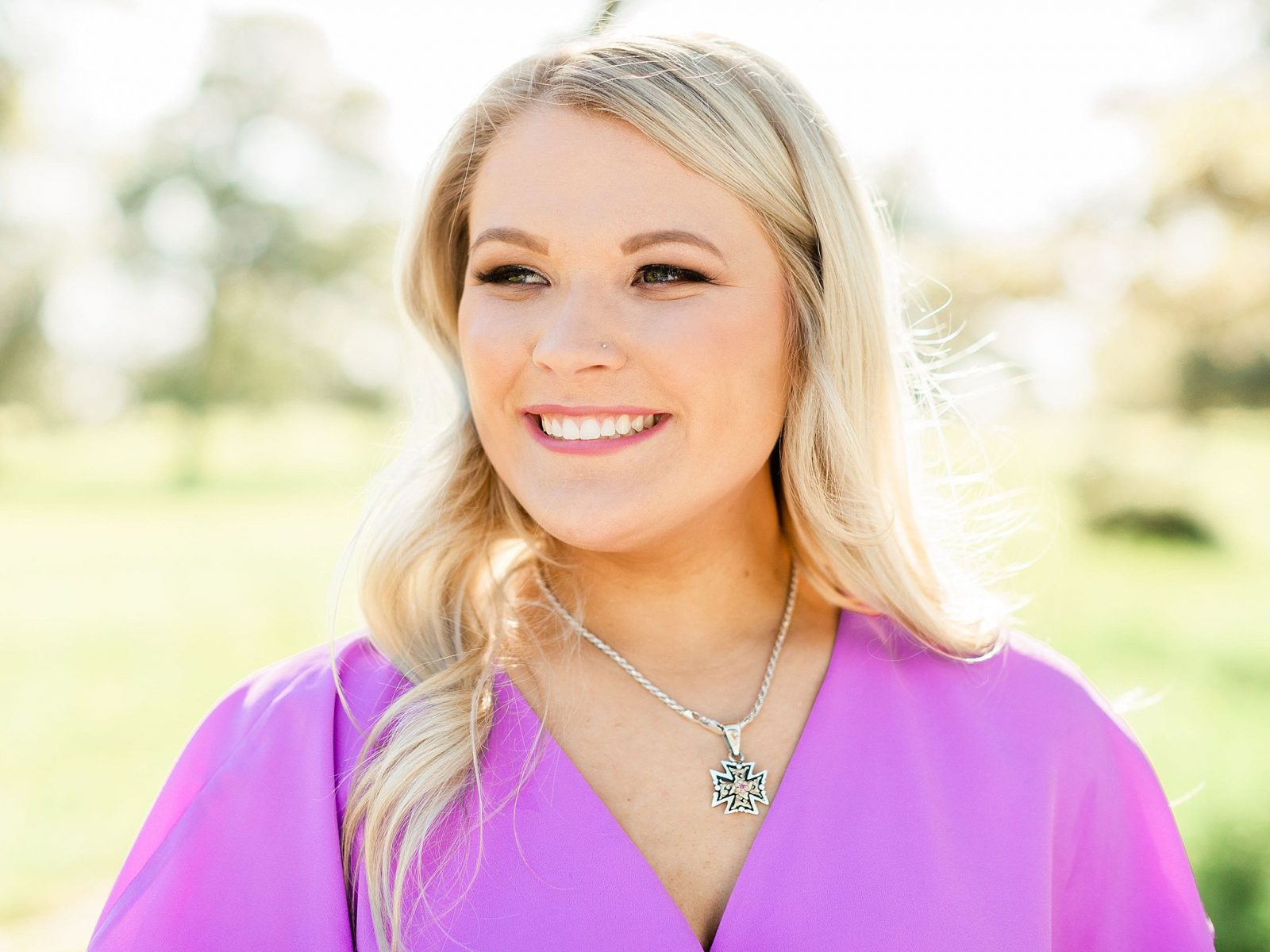 Tori: Senior Portraits | ourlittleranchphotography.com